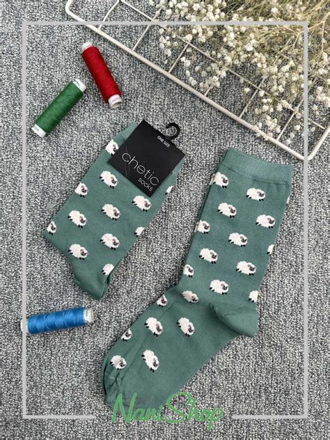 جوراب ساقدار طرح گوسفند خال خالی برند چتیک