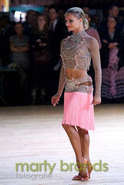 სამეჯლისო და სპორტული ცეკვები Yulia Zagoruychenko World Latin Dance Champion