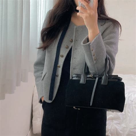 겨울 결혼식 하객룩 코디 3가지 추천 자켓 스커트 가방 네이버 블로그