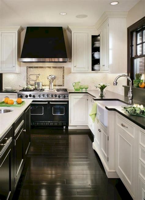 7 Stunning White Kitchen Cabinets With Black Countertops