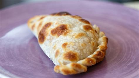 How To Tell If Empanadas Have Gone Bad Signs And Takeout Sop Kimecopak