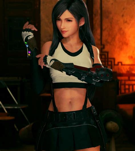 Screenshots And She Only Gets Better Tifa Lockhart R Ffviiremake
