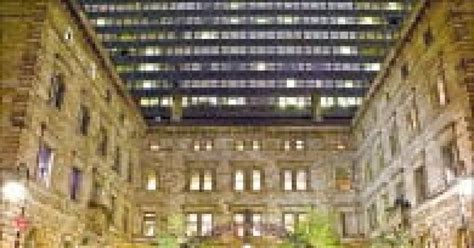 롯데뉴욕팰리스 연말에 머물기 좋은 세계 호텔 Top 20