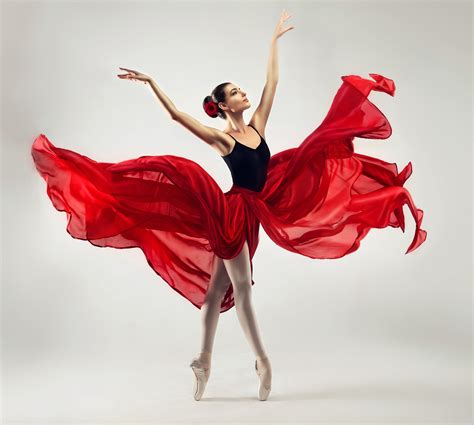 Female Dancer Wallpapers 4k Hd Female Dancer Backgrounds On Wallpaperbat