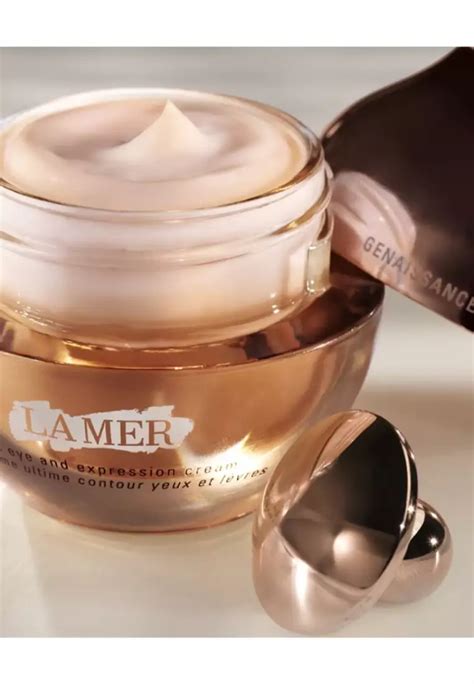 網上選購 La Mer La Mer 晶凝原肌全效修復眼霜 15ml 2025 系列 Zalora香港
