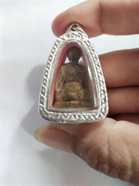 1500 รูปหล่อหลวงพ่อเงิน วัดดอนยายหอม จ นครปฐม รุ่นแป๊ะยิ้ม รุ่น2 ปี17 ออกวัดวังน้ำขาว ตลับ