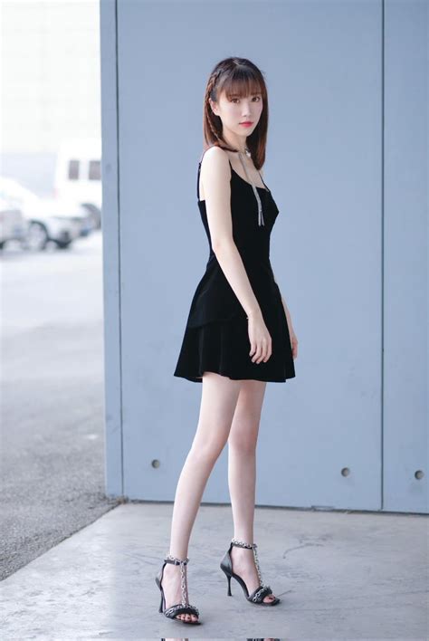 贤者色者 On Twitter 这双高跟鞋加上这双绝世美脚，能弄死我，来吧 弄死我