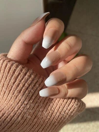 اظافر شي ان Amman