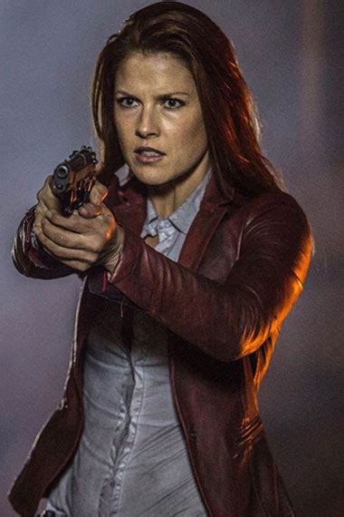 Ali Larter Resident Evil Final Chapter Claire Redfield Blazer