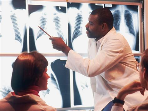 Pemanfaatan Ai Dalam Diagnosa Penyakit Yang Sulit Dideteksi Gitsid