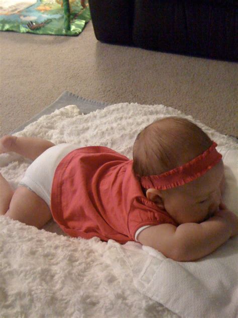 A First Time Moms Guide Leachco Cuddle U Nursing Pillow