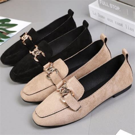 셀럽하우스 여성구두 스타일리시한 캐주얼화 플랫슈즈 골드장식 스웨이드 단화