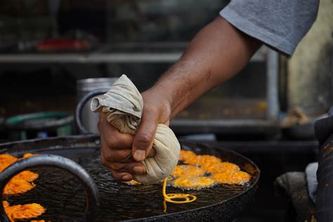 Making Jalebi