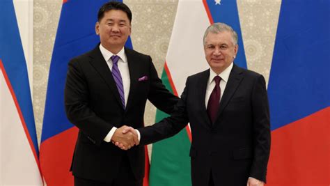 Ерөнхийлөгч У Хүрэлсүх Бүгд Найрамдах Узбекистан Улсын Ерөнхийлөгч Ш Мирзиёев тэй уулзав