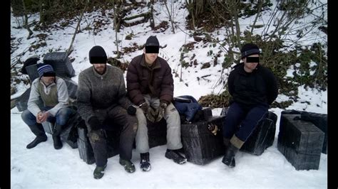 Прикордонники затримали 4 контрабандистів та понад 20 ящ сигарет Youtube