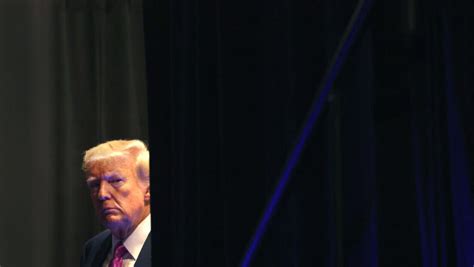 Си Ен Ен објавио снимак Трамповог разговора о поверљивим документима из 2021 — Rt Balkan