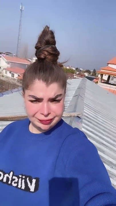 خانم مهندس روی شیروانی ساختمان ویلاشمال Youtube