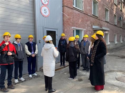 10 апреля для учащихся 8 А класса была проведена экскурсия в ПТПА Группа компаний ПТПА это