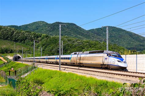 ktx 1 화장실 대폭 손질 철도역엔 고장신고시스템