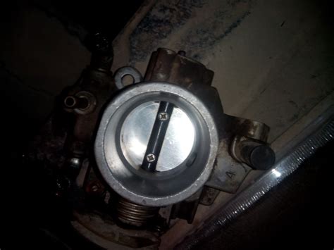 Чистка дроссельной заслонки. — Lada 21099, 1,5 л, 2000 года | своими ...