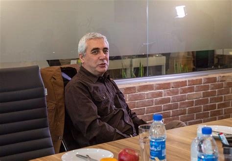 بازدید حاتمی کیا از پلتفرم ‏های پخش آنلاین خروج تسنیم