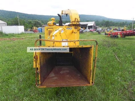 Morbark 290 12 Wood Tree Chipper Self Feed Cummins Diesel Trailer Mount Chute