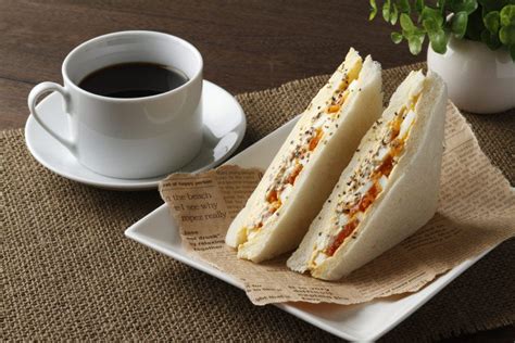 Eventual Consistency Design Pattern By Harsha Hegde Medium