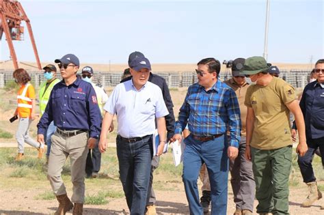 Тавантолгой Зүүнбаян чиглэлийн төмөр замын суурь бүтцийн ажил 93 хувьтай байна