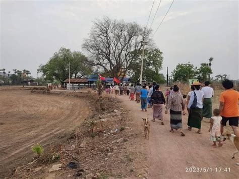 လက်ပံတောင်းတာ ဒေသ ပြည်သူများက စစ်အာဏာရှင် တော်လှန်ရေး ချီတက် ဆန္ဒပြ Khit Thit Media