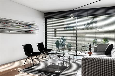 스타일리시한 모던 스타일로 완성된 30평대 아파트 인테리어 하우스매거진