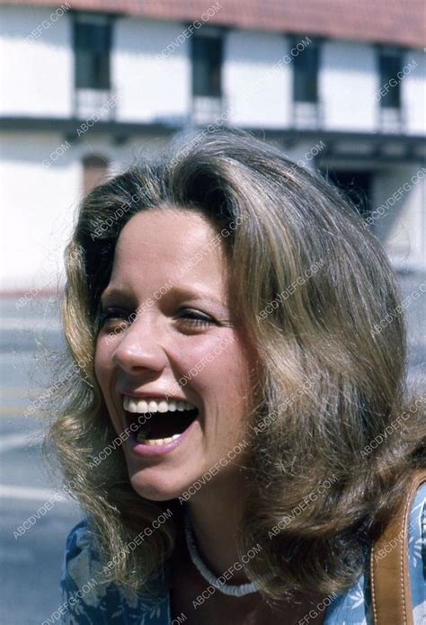 Actress Gretchen Corbett 60 Photos Moonagedaydreamfilm