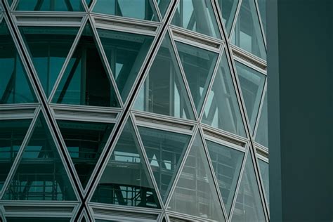 玻璃界的变色龙解锁电致变色工艺 豪威科技集团Hivac Technology Group 官方网站
