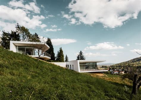 Villas 2b By Love Architecture Overlooks An Austrian Valley