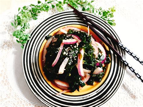 적양파 미역초무침~새콤달콤 아삭해서 좋아