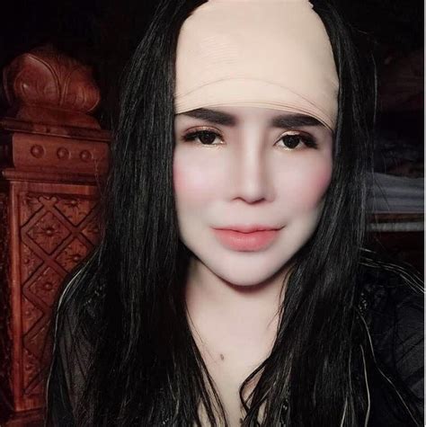 ថៃ ស្រីនាង តុលាការប្រកាសផ្តន្ទាទោស រយៈពេល៦ខែ ករណីផ្សាយលក់ផលិតផលអនឡាញ ដោយបញ្ចេញសាច់