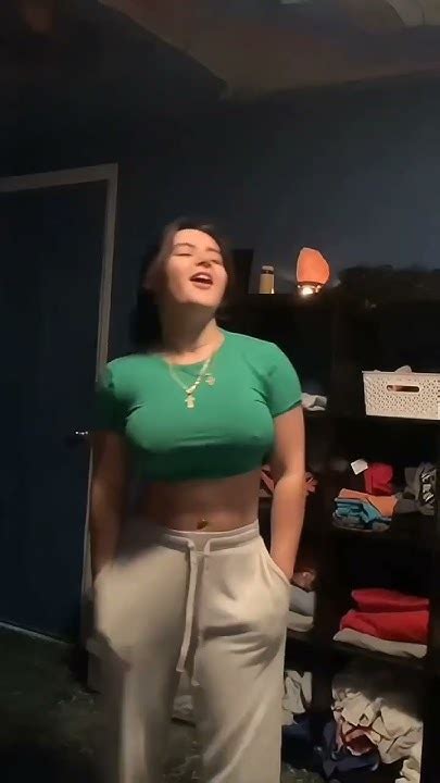 اجمل واكبر صدر بنت صغيره في العمر تجنن وتهبل😘♥🌹 Youtube