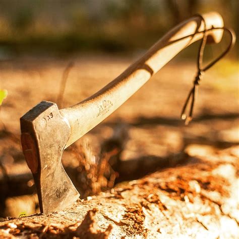 아힘사 요가 And 명상 아힘사 요가 And 명상 명상 주제 칼과 도끼 날렵한 칼이 얇은 종이를 단칼에 Facebook