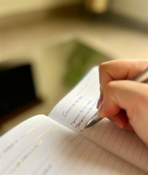 20 SMART Goal Examples For Almost Every Part Of Your Life