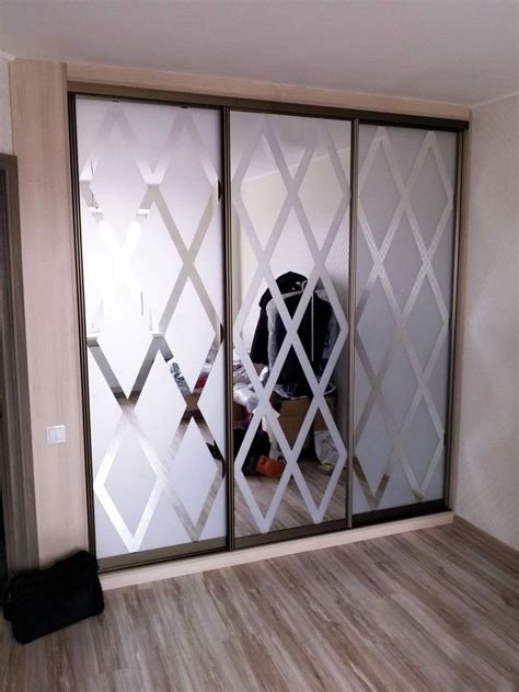 Minimalist Room Divider For A Clean And Modern Home