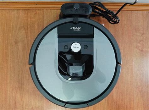 iRobot Roomba 960 Review: A Budget Version of the Roomba 980