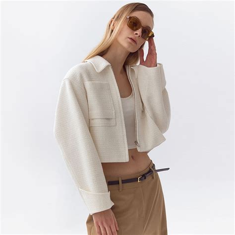 크롭 집업 트위드 자켓 아이보리 감도 깊은 취향 셀렉트샵 29cm