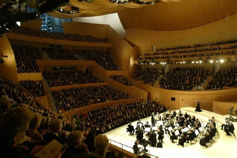 Viral Wanita Ini Orgasme Hebat Dan Keras Di Tengah Konser Musik Klasik As