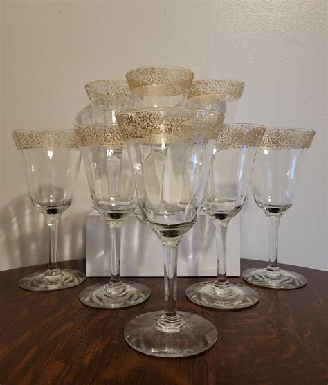 Elegant Art Deco Etched Gold Wine Goblets Set Of 8 Vintage Dining