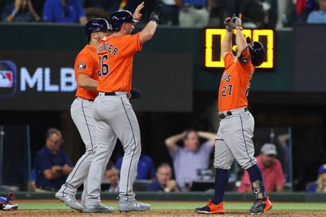 알투베 역전 3점포 휴스턴 텍사스 원정서 3연승ws까지 1승 남았다 Alcs 나무뉴스