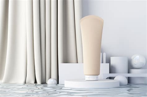 기하학적 연단에 화장품 모형 화장품 사실적인 3d 렌더링의 프리젠 테이션을위한 물 위의 배경 및 기하학적 모양 0명에 대한 스톡 사진 및 기타 이미지 Istock