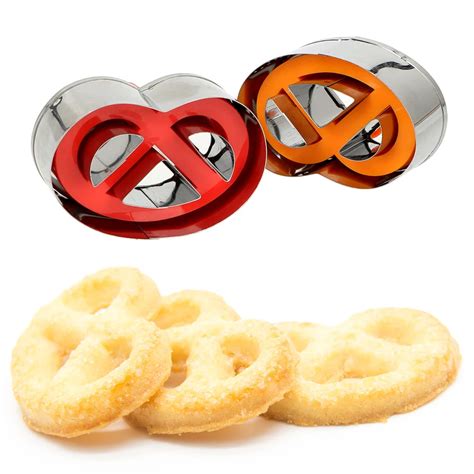 Pretzel Cookie Cutter Kitchen Groups