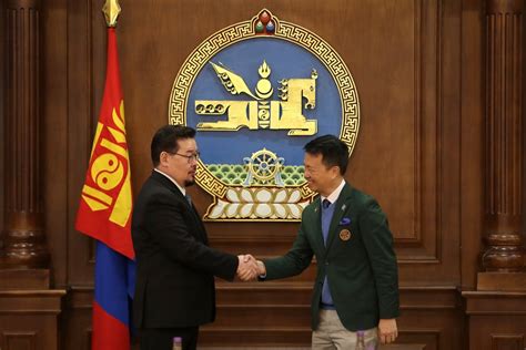 Бүсийн захирагч Норман Ли багийн гишүүдийн хамт Монгол Улсад айлчлал хийв