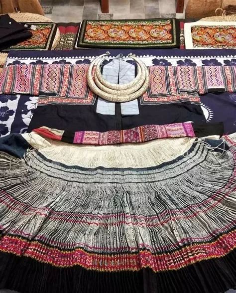 一位设计师眼中文山苗服的40年变迁，苗服背后的历史之秘 服装