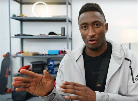 Hands Guns And Phones Object Detection Model By Achmad Salim Aiman