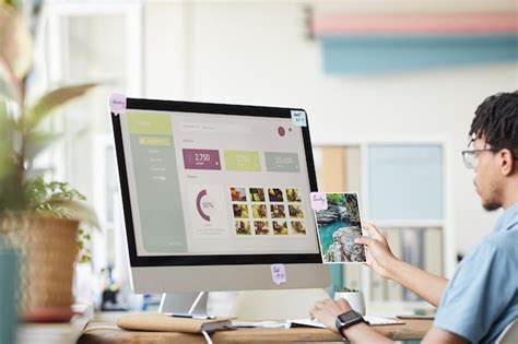 Premium Photo Analyst Of Coding